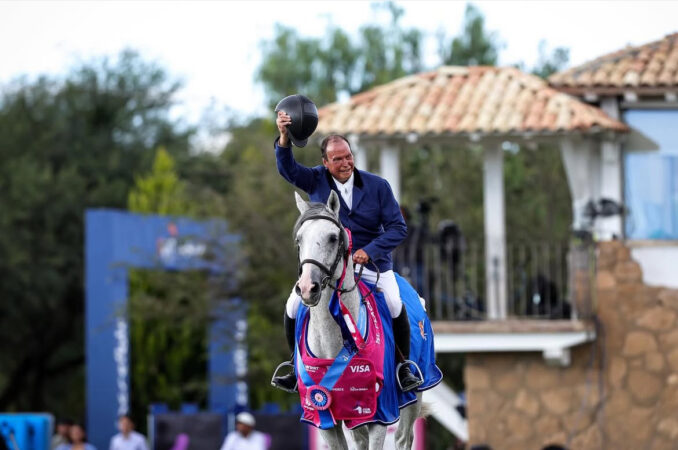 Federico Fernández Is Winning at Life